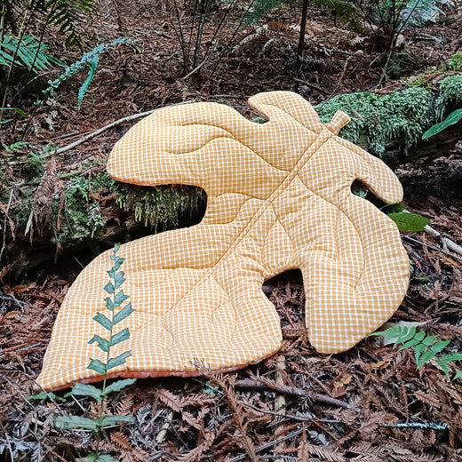 Asian Leaf Blankets Sewing Patterns ~ 5 leaf shapes in larger sizes – Twig + Tale